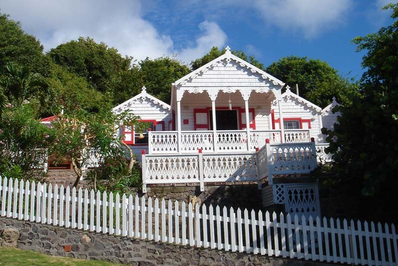 Sea Saba Dive Center Reviews, Photos & Special Rates - Bluewater Dive ...