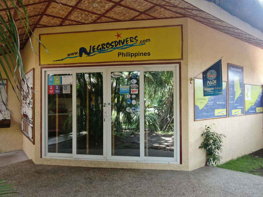 Thalatta Resort Reviews & Specials - Bluewater Dive Travel